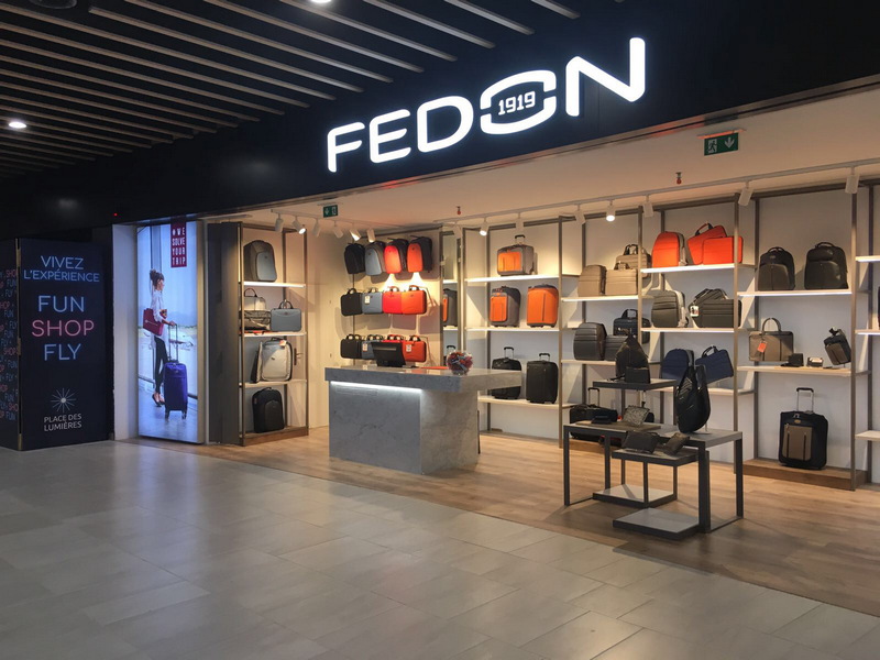 Leather Goods Fedon at Lyon Airport in France and with a Corner Shop in ...